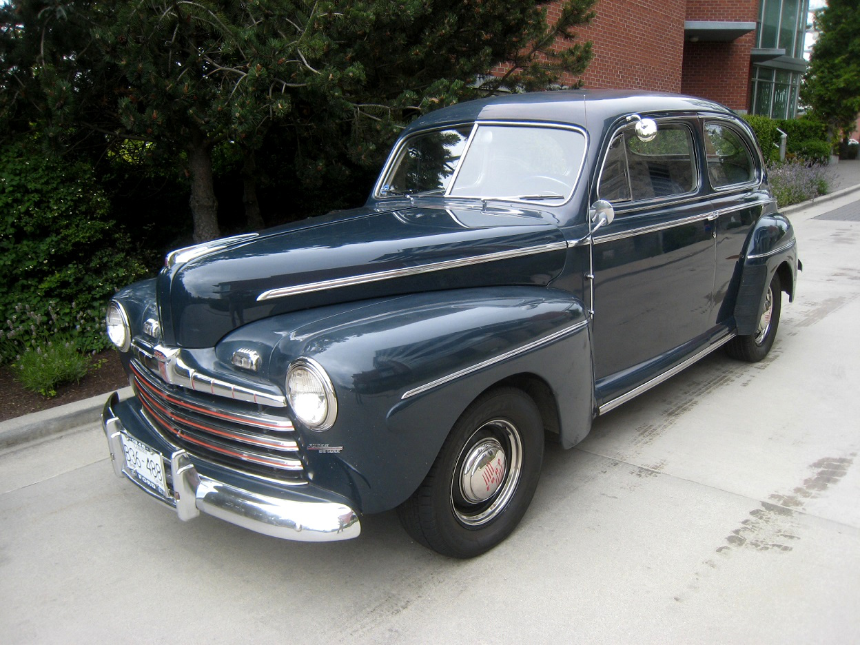 1946 Ford Super Deluxe - Timmis MotorTimmis Motor
