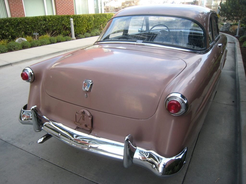 1952 Ford Mainline Coupe - Timmis MotorTimmis Motor