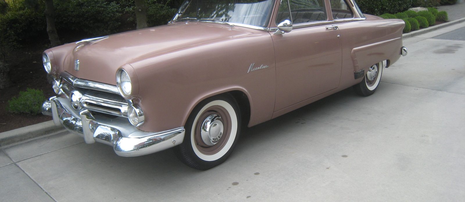 1952 Ford Mainline Coupe - Timmis MotorTimmis Motor